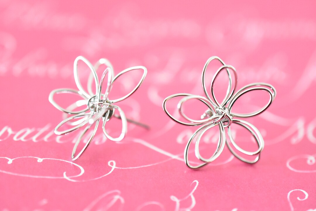 Gold or Silver Handmade Wire Work Flower Earrings, Titanium Ear Studs ...