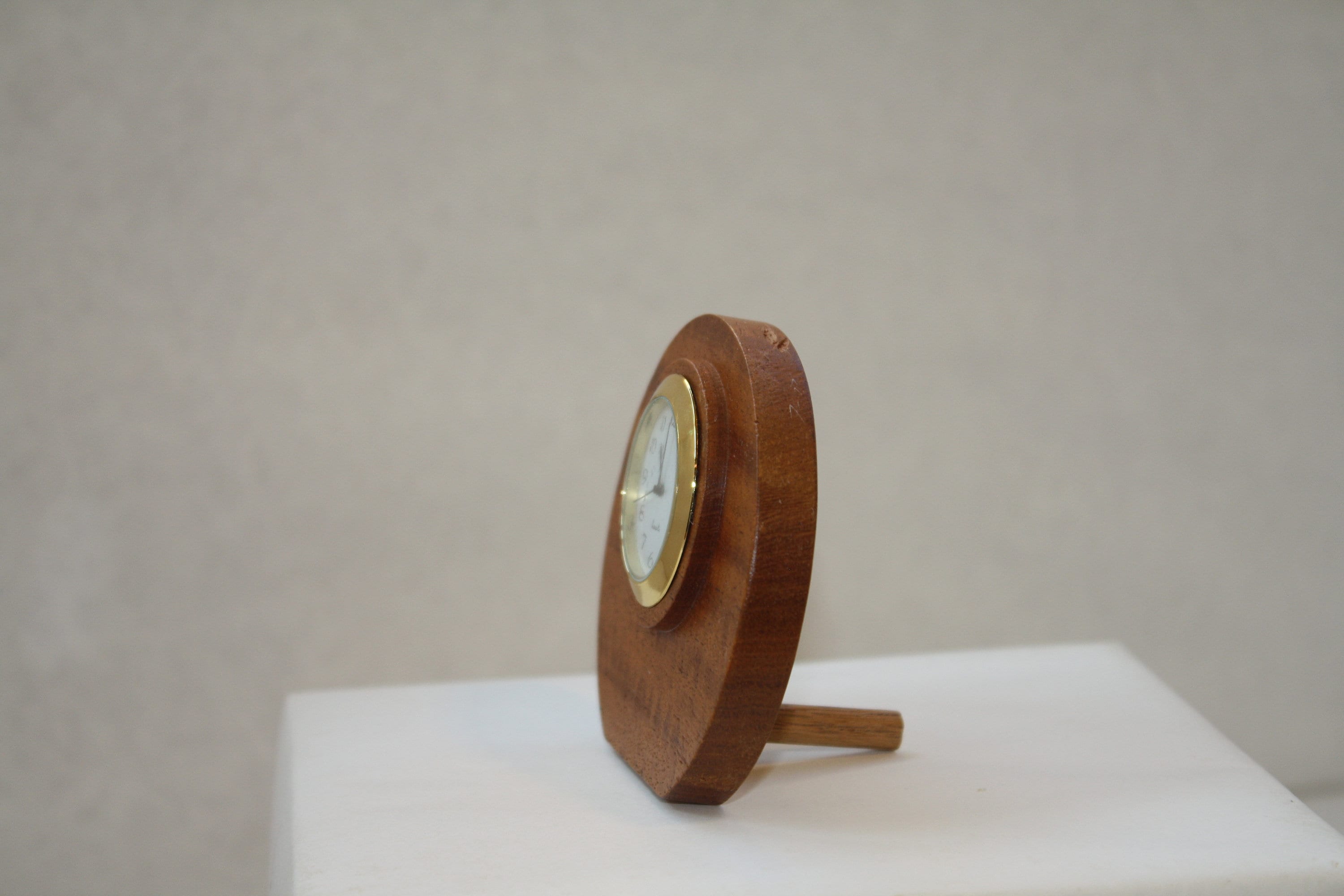 Osage Orange Circular Desk Clock - Etsy