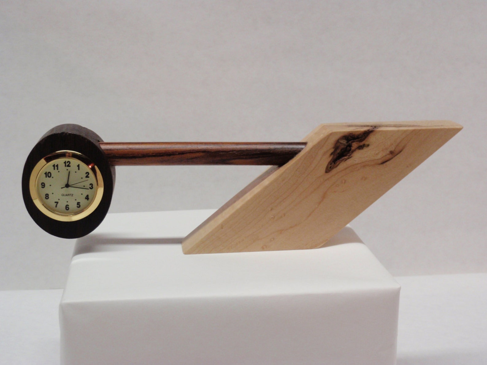 Counterbalanced Desk Clock - Etsy