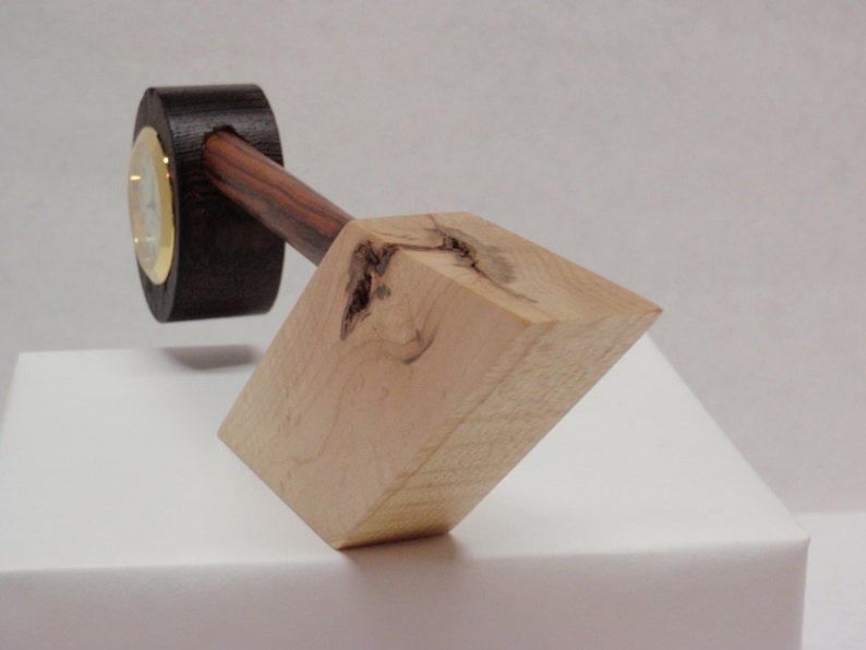 Counterbalanced Desk Clock - Etsy