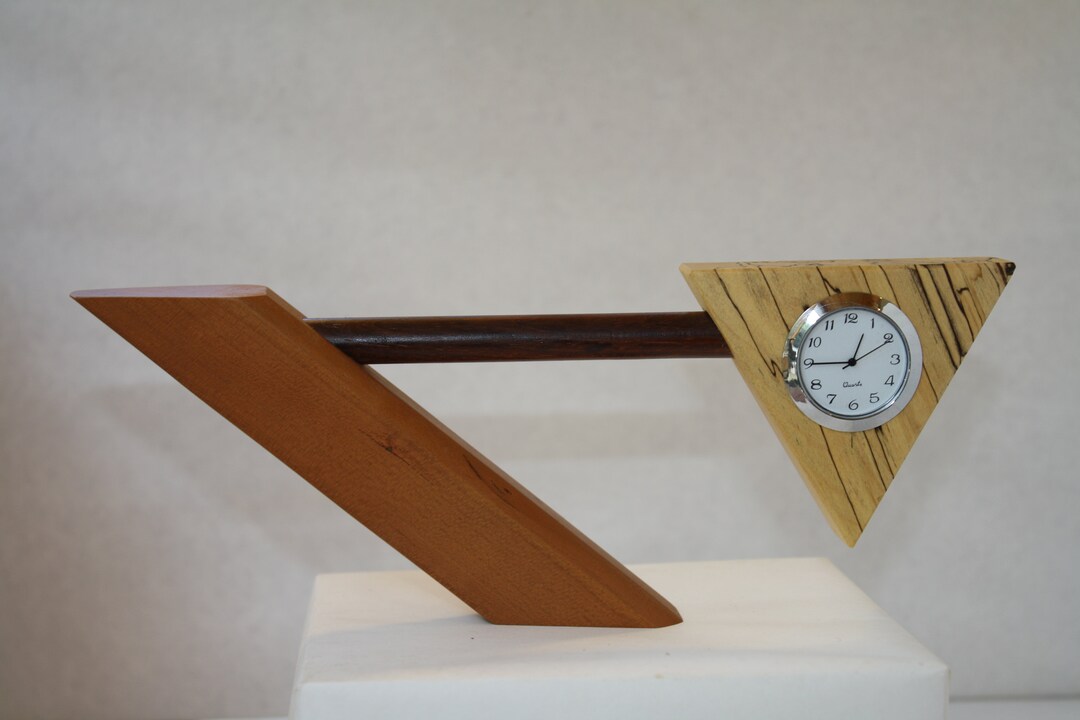 Counterbalanced Desk Clock - Etsy
