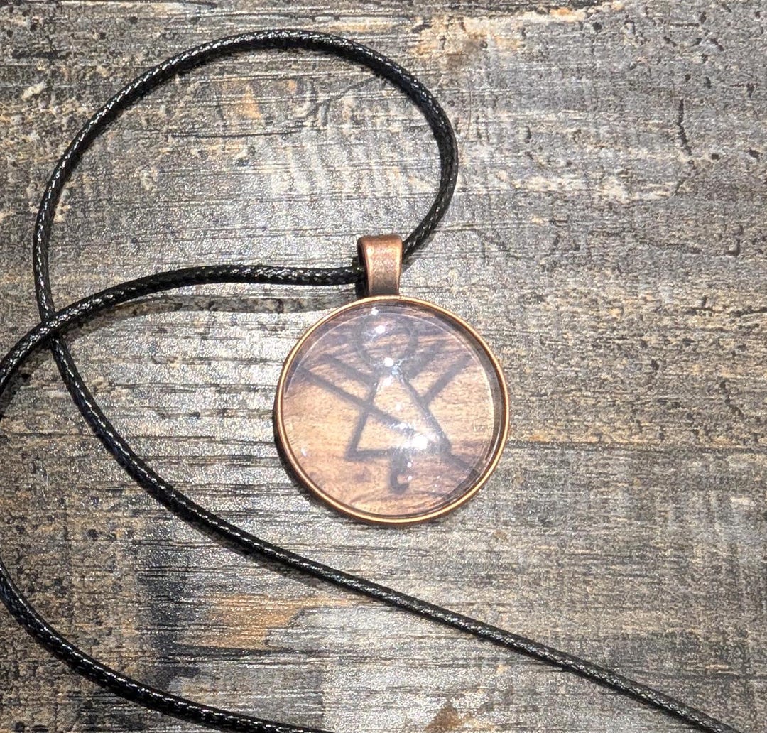 Yellow Jackets Symbol Pendant | Yellow Jackets Necklace | Yellowjackets ...