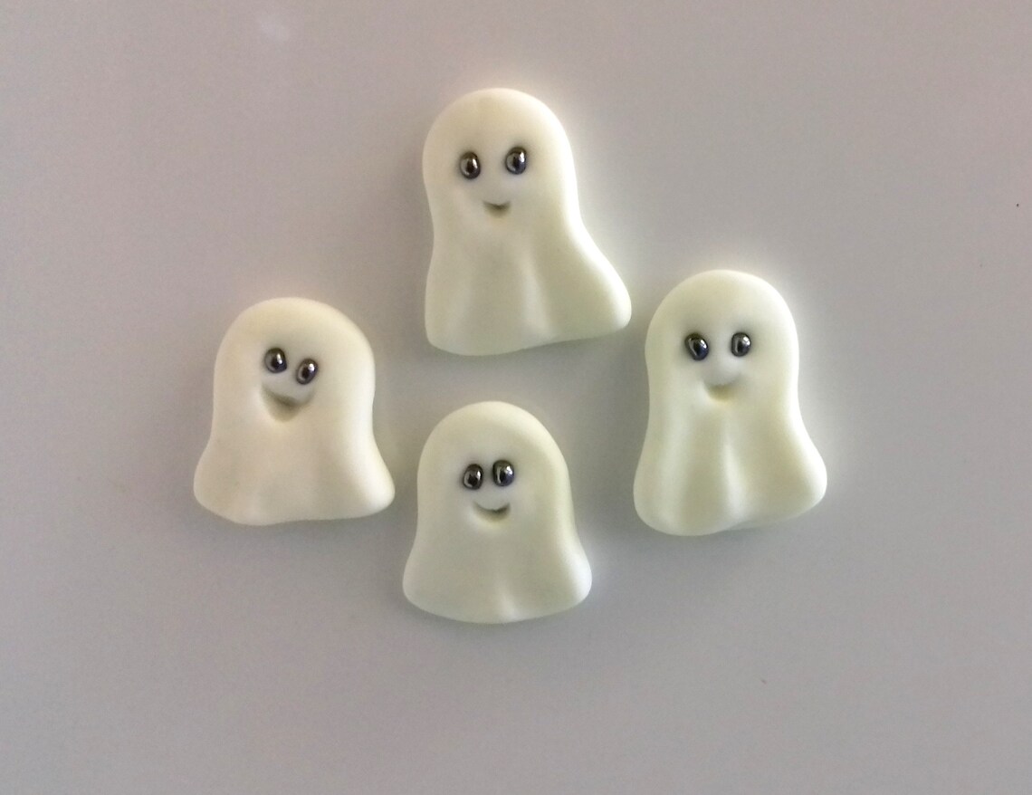 Glow in the Dark Ghost Fridge Magnet - Etsy