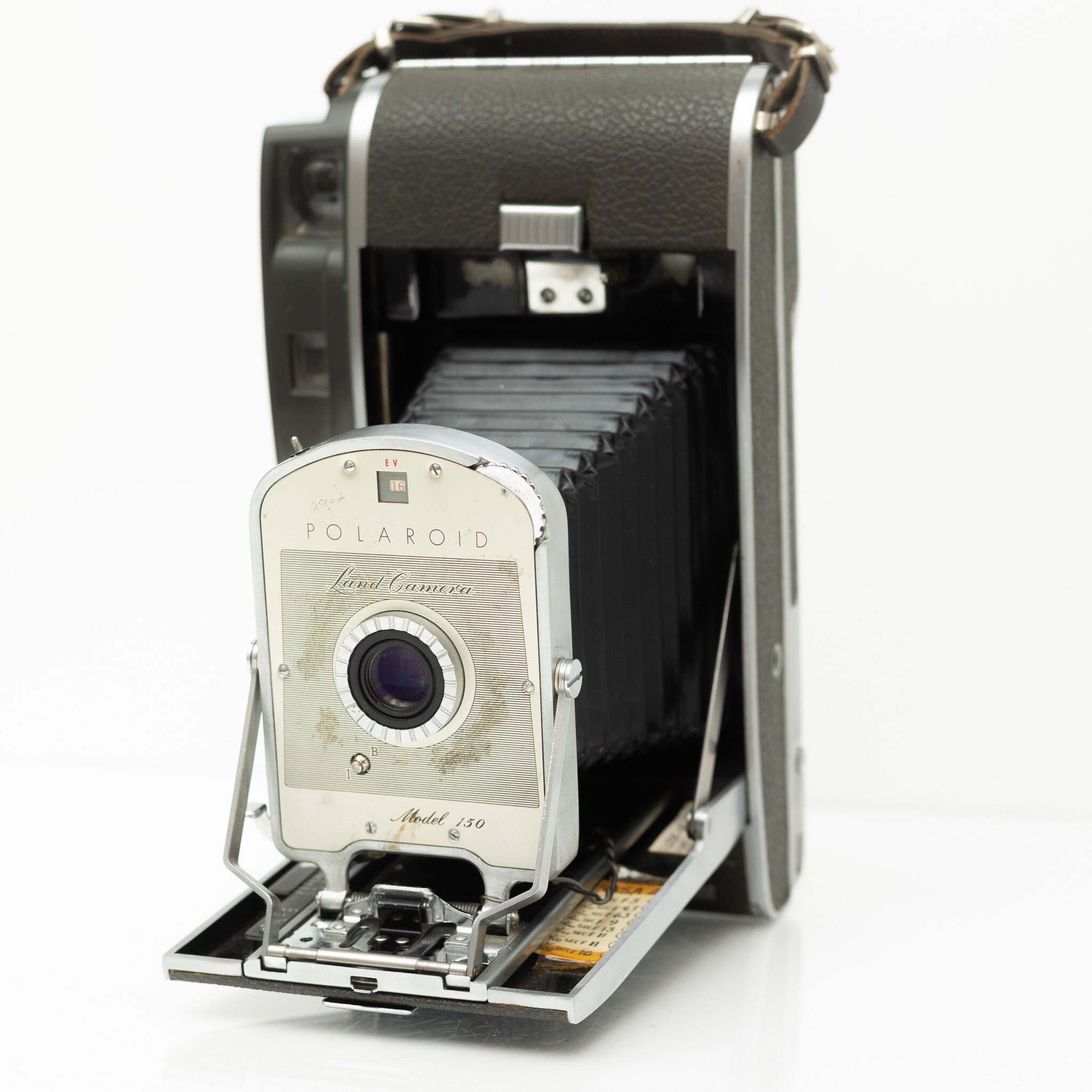 Vintage Polaroid Land Camera, Model 150, 1957. Works! Excellent ...