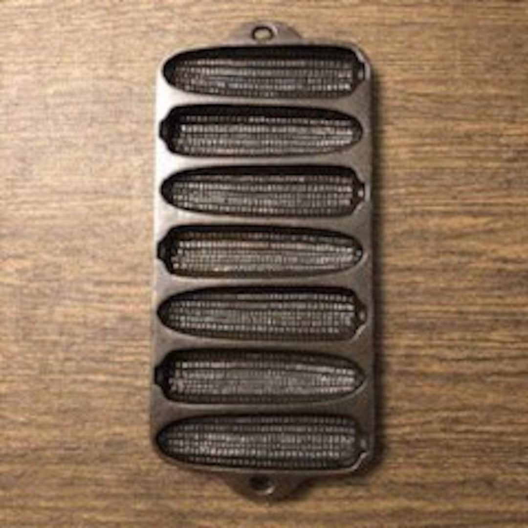 Vintage Cast Iron Corn Bread Mold Pan, Unmarked - Etsy