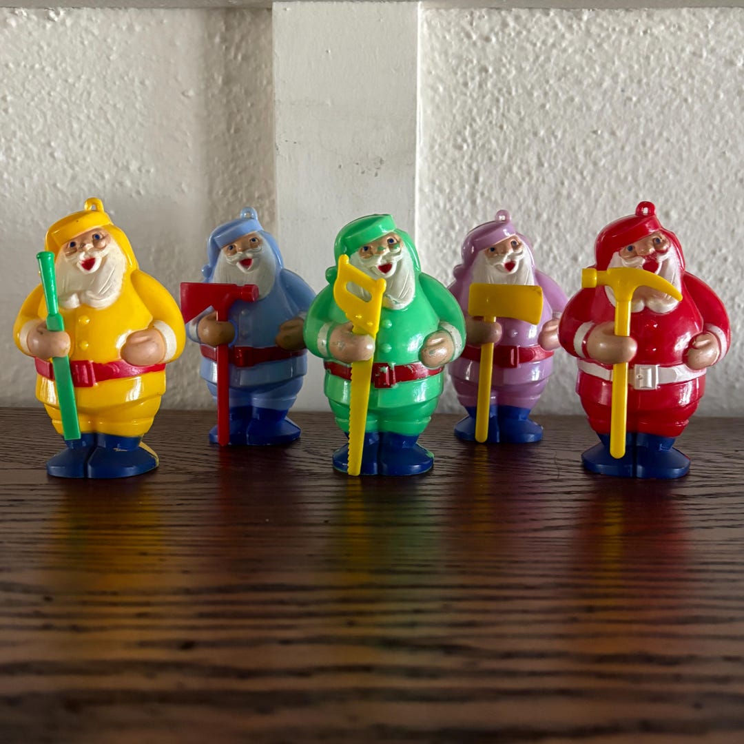 Hard to Find Complete Set of 5 Vintage Rosbro Hard Plastic Santa ...