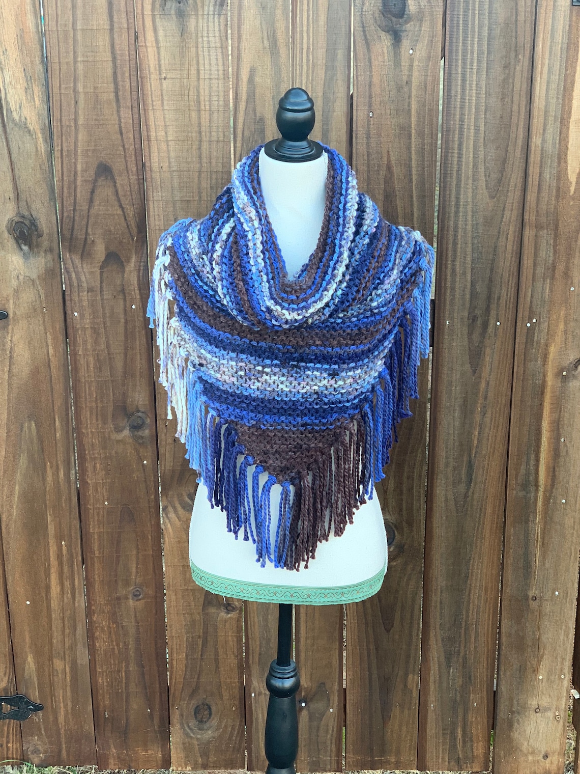 PATTERN: Knit Triangle Cowl. Scarf Fringe Quick Knit - Etsy
