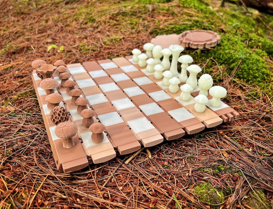 Wood Log Chess Board With Mushroom Chess Set Pieces and Acorn Checkers ...