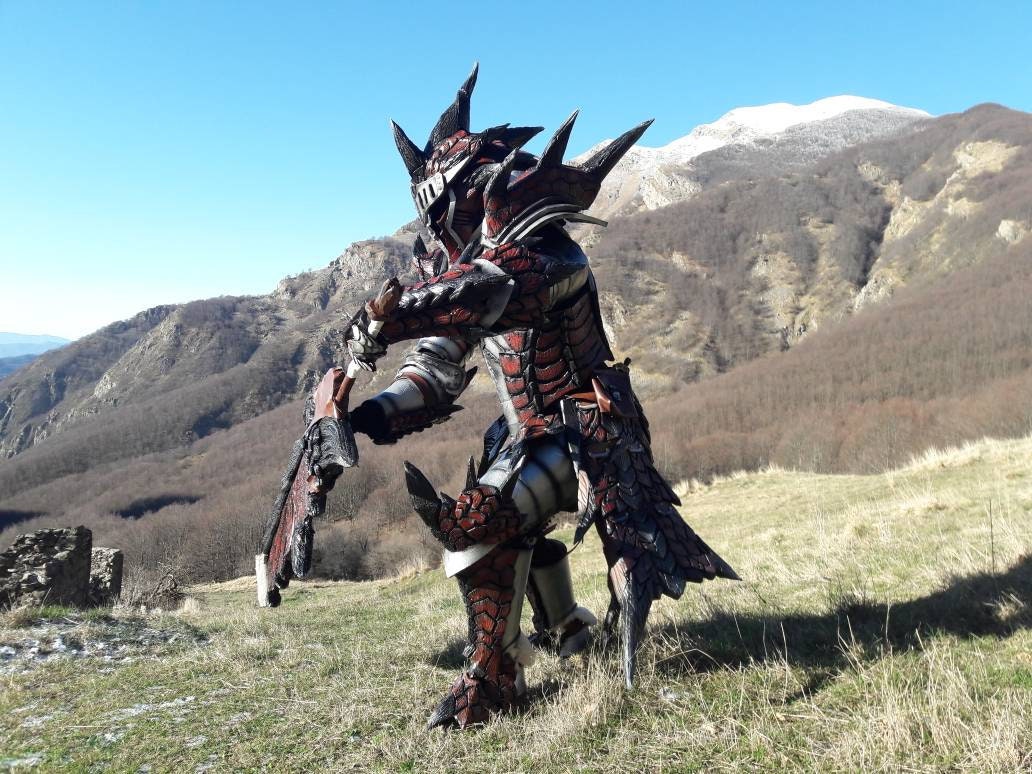 Akantor Armor Cosplay