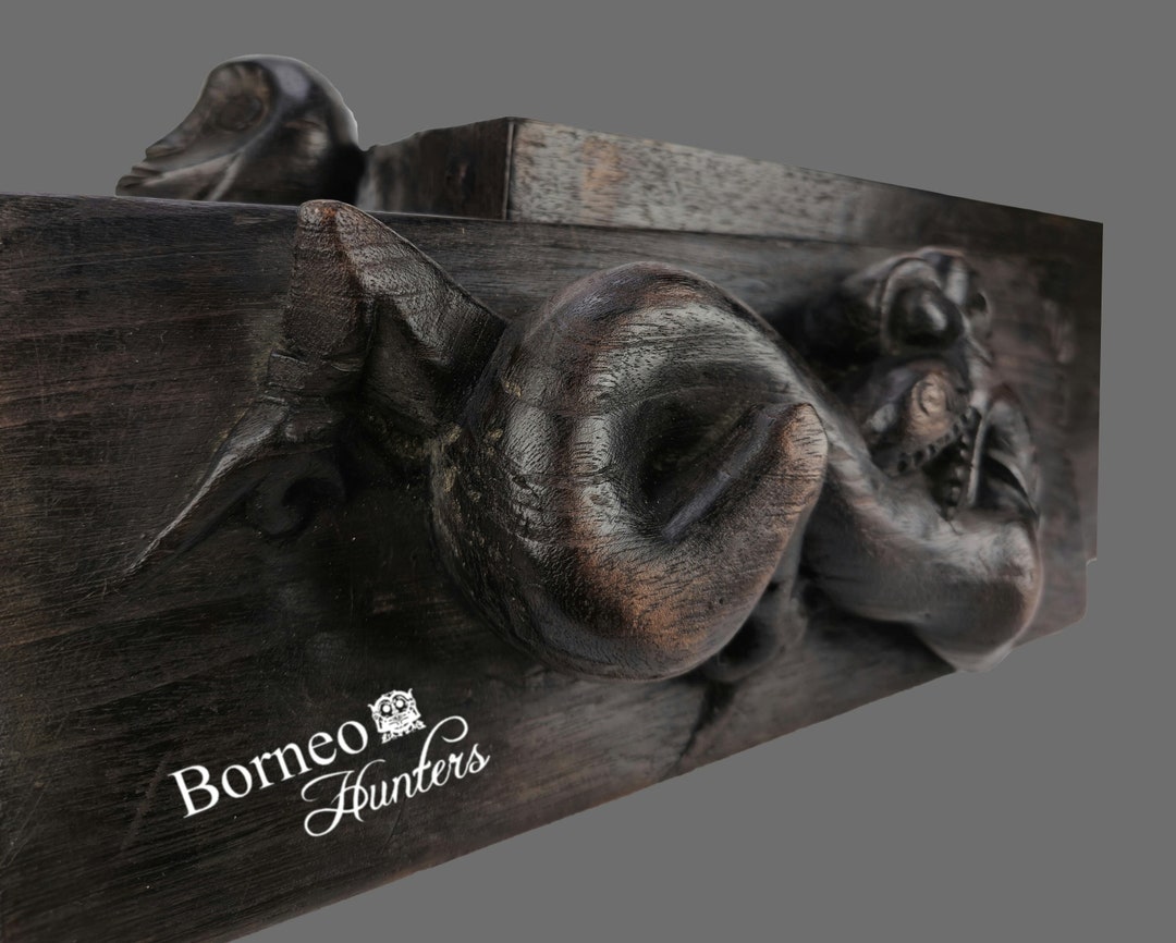 Borneo Shaman Box for Magical Substances. DAYAK Aso Dragon Container ...