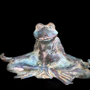 Small Frog Figurine in Lotus Sitting Position Yoga Frog Bronze - Etsy