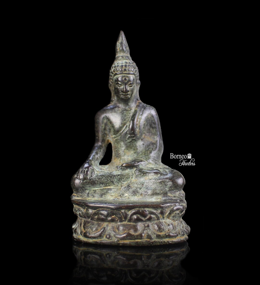 Small Bronze Buddha Statue: Earth Touching Mudra, Thai Style - Etsy