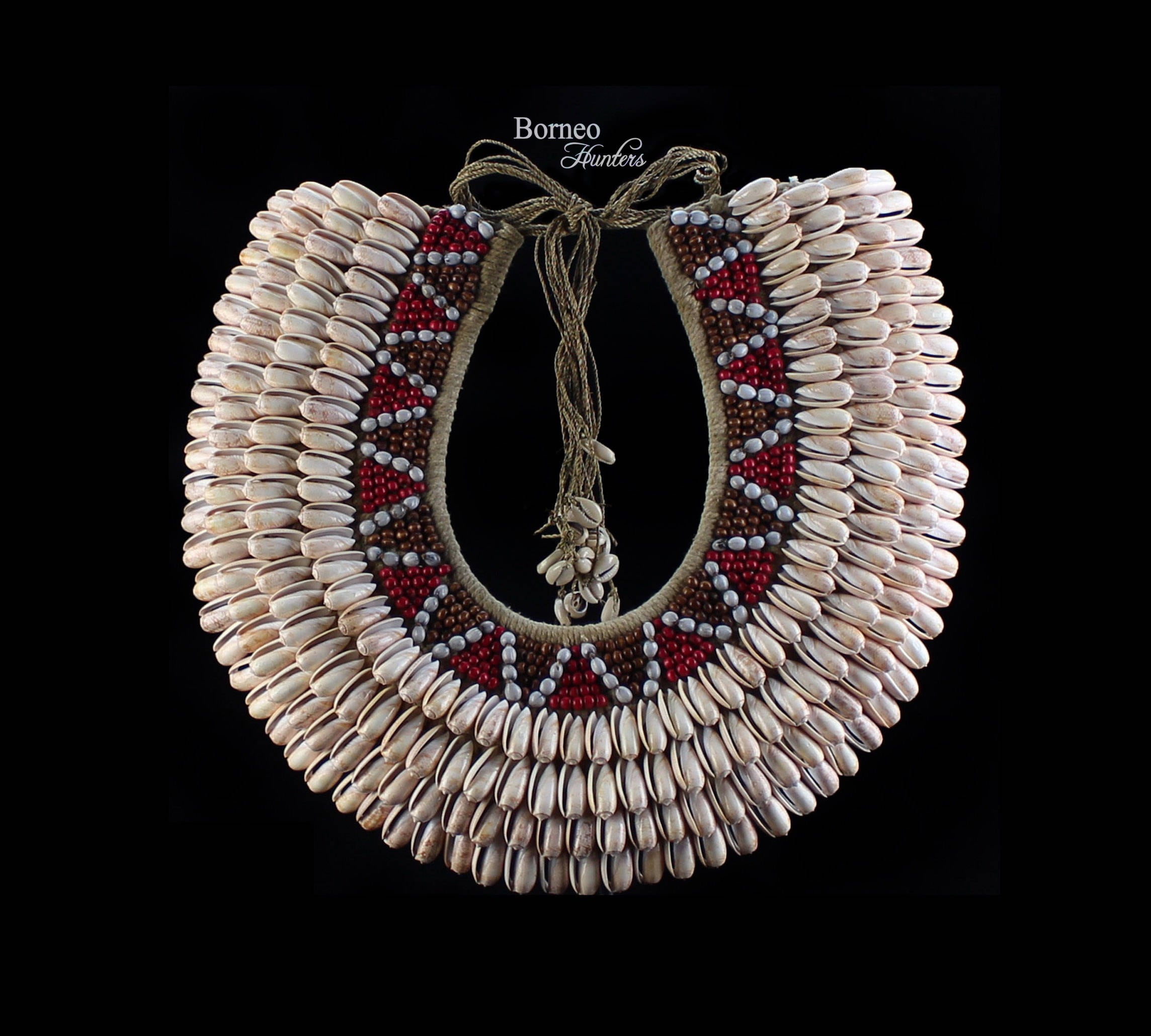 Light Orange Patterned Oval Shells Necklace With an Inner Band - Etsy