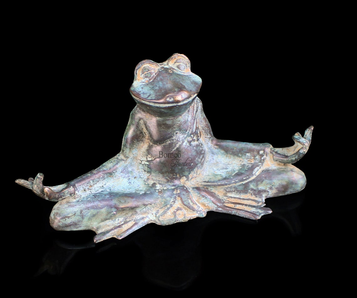 Small Frog Figurine in Lotus Sitting Position Yoga Frog Bronze - Etsy