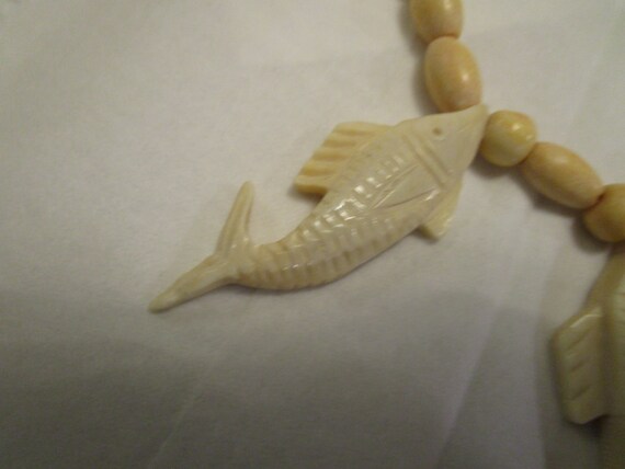 Vintage Native American Carved Bone Fetish Fish Neckl… - Gem