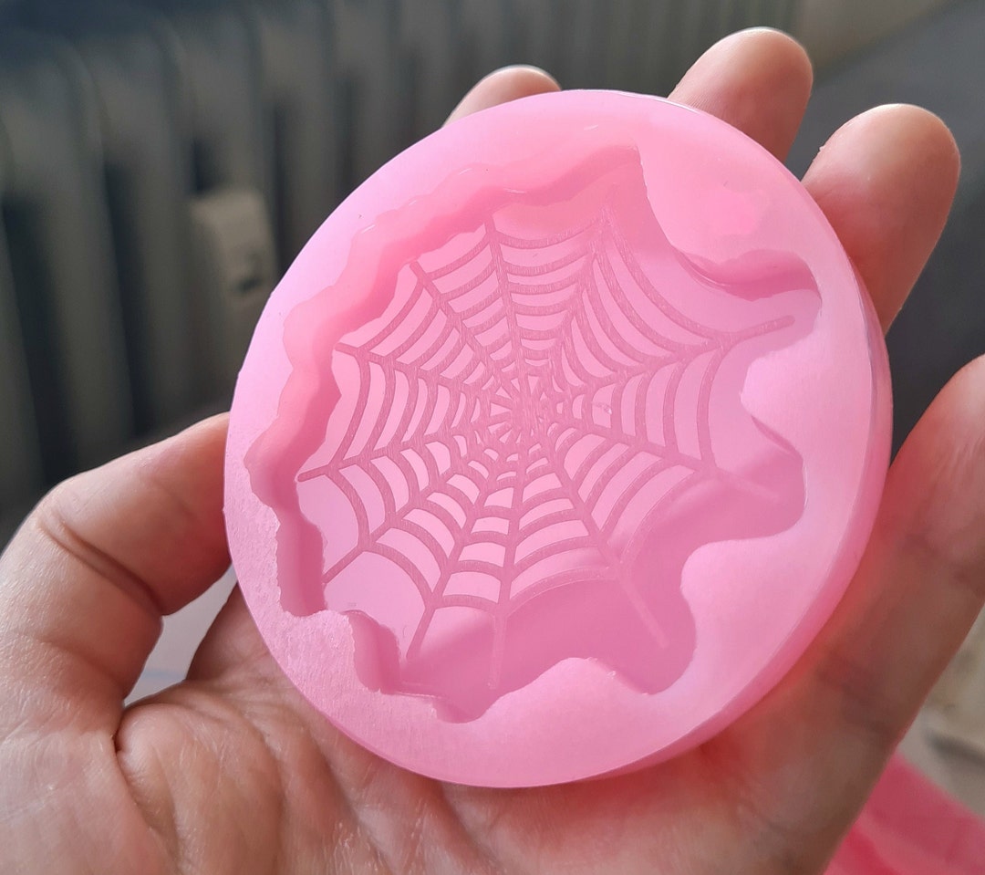Selection: 2 Designs Spider Web Silicone Mold for Resin Pendants - Etsy