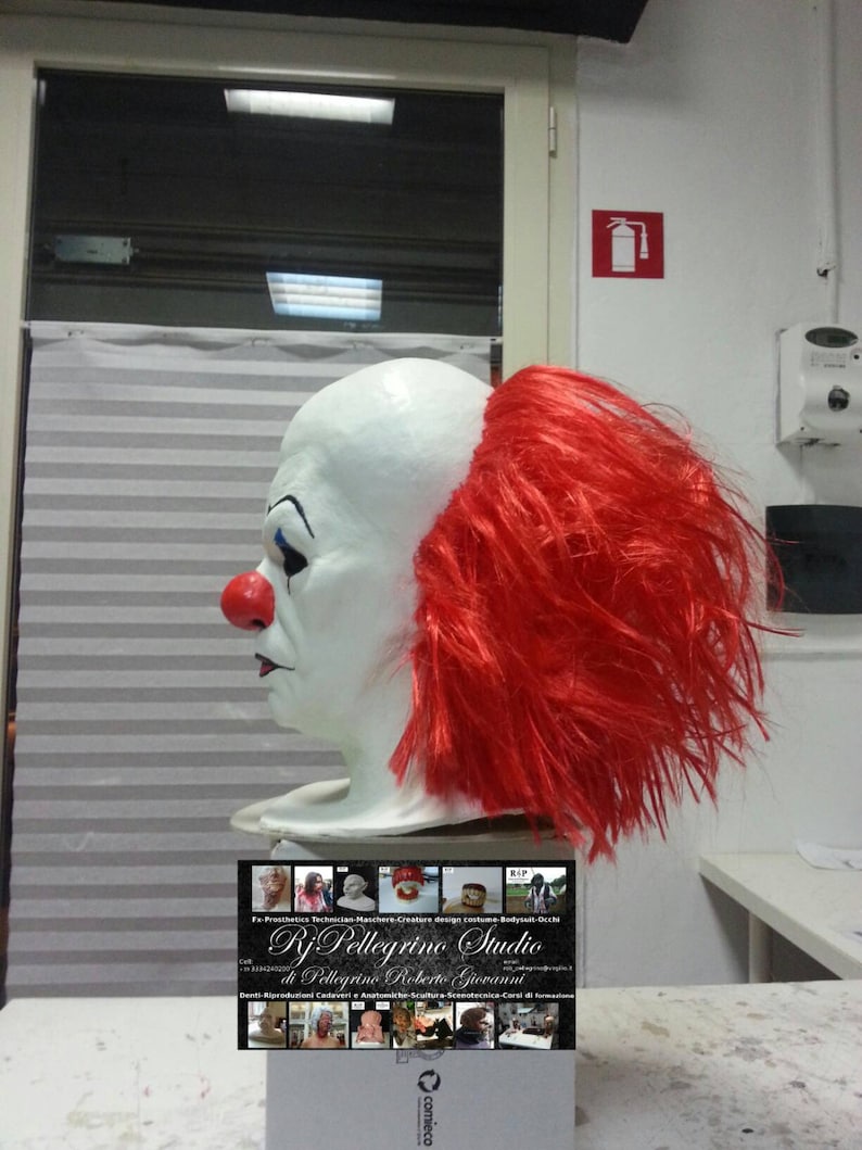 It pennywise 1990 silicone mask - Etsy Italia