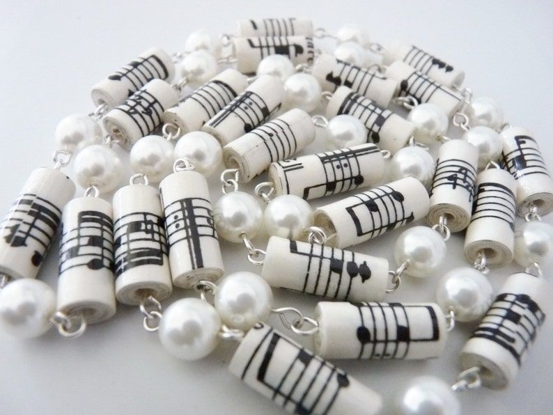 Music Notes Paper Bead Necklace With Pearls - Etsy