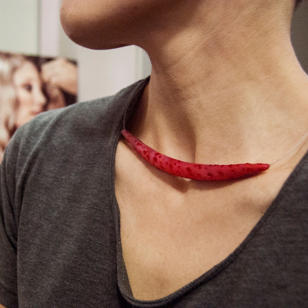 Semi-rigid Red Crew-neck Necklace Modern Crew Neck Minimal - Etsy