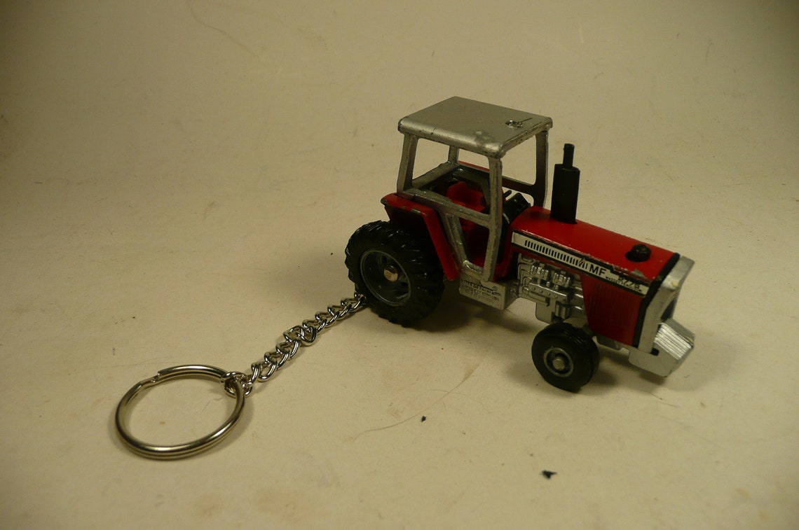 Keychain TRACTOR Massey Ferguson MF tractor key chain | Etsy