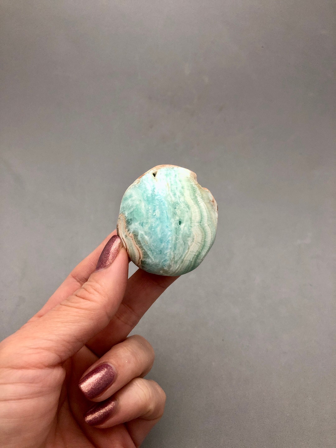 Blue Aragonite Palm Stone Throat Chakra Communication Clairaudient ...