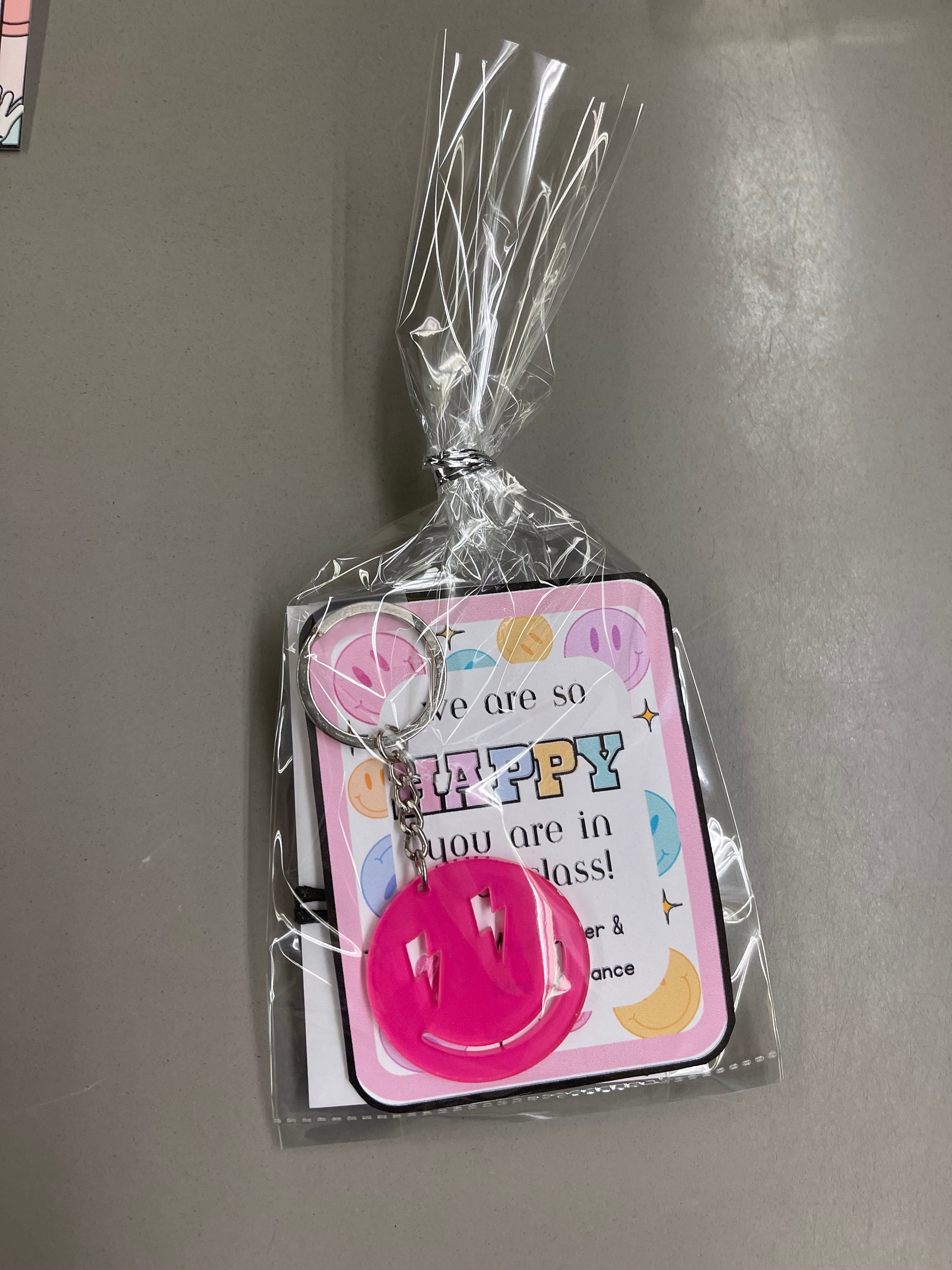 Back to School Gift Tag for Teachers- Smiley Face - Happy You Are in My ...