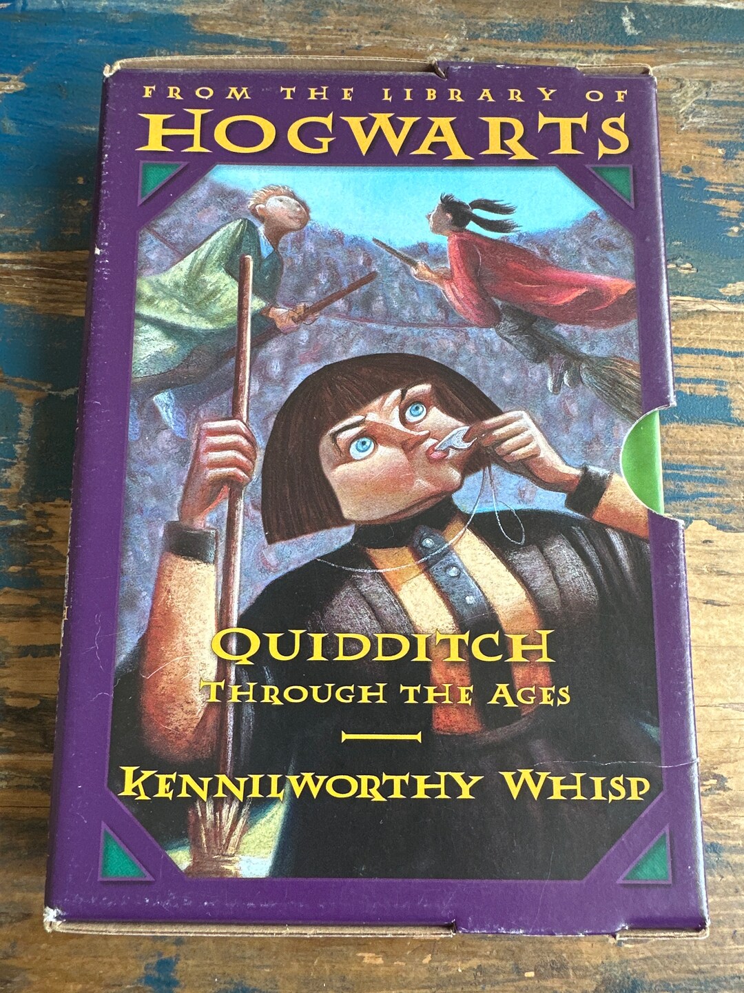 HOGWARTS Box Set 2 Quidditch Through the Ages & Fantastic Beasts and ...