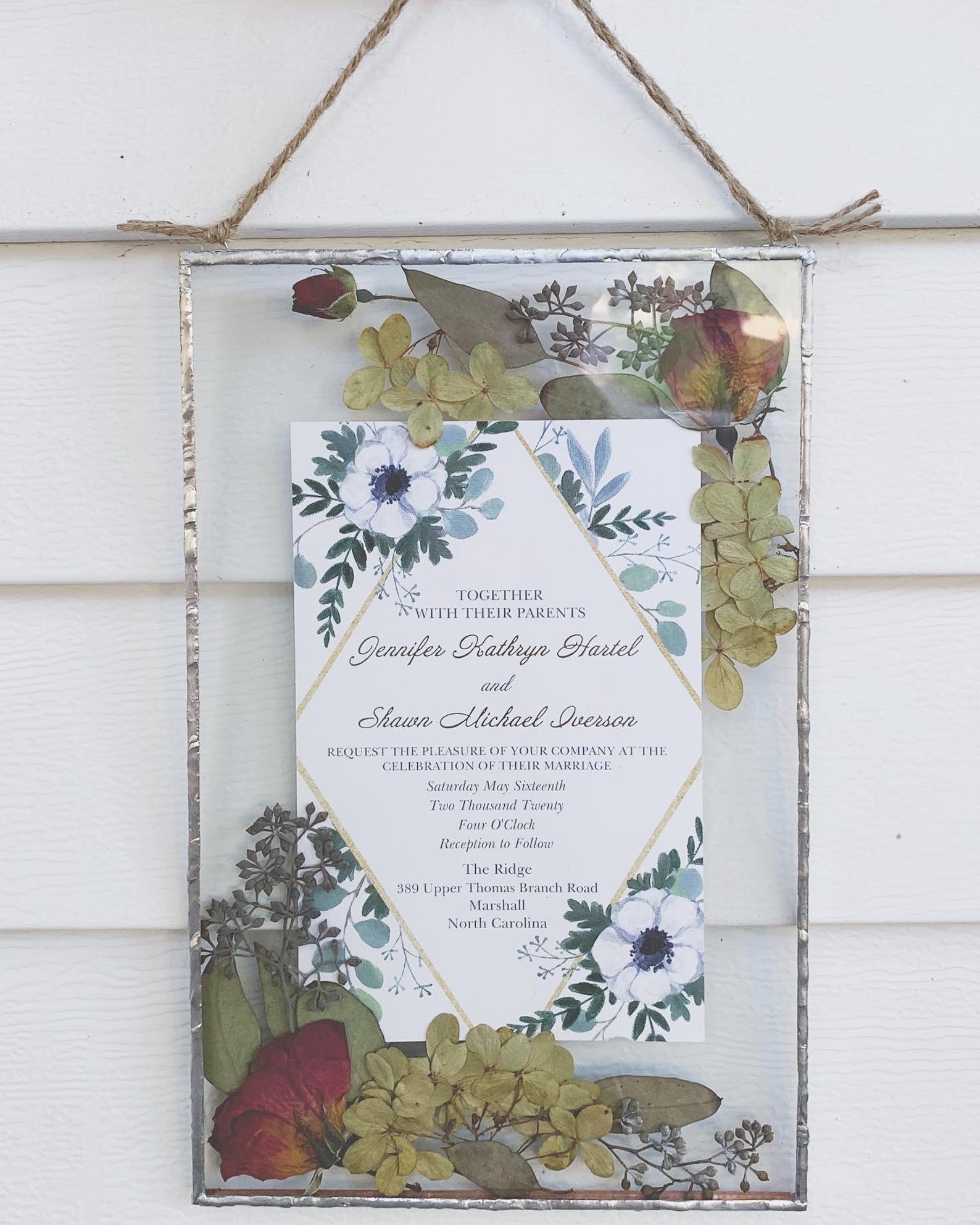 Pressed Wedding Flower Invitation Gift Floating Frame | Etsy