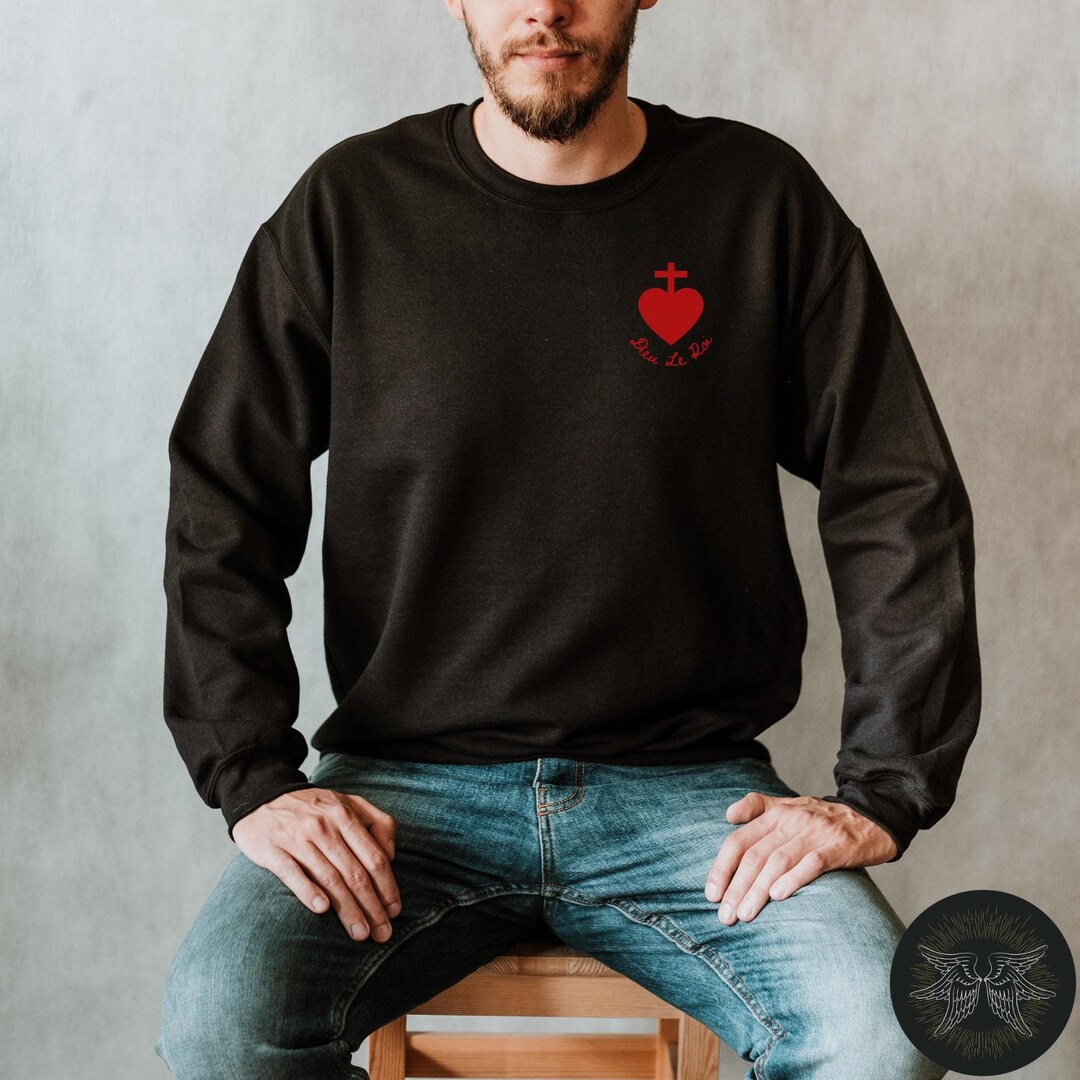 Dieu Le Roi Vendee Sacred Heart Unisex Sweatshirt | Traditional ...