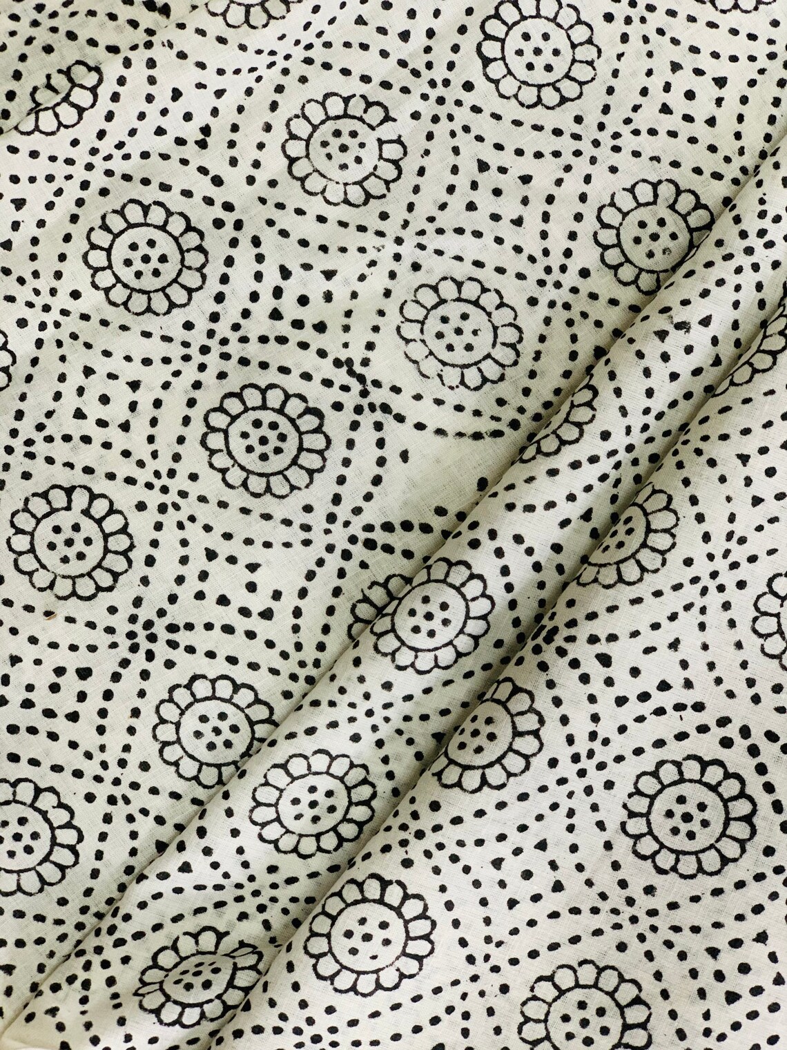 Block printed fabric Hand Block print printed cotton fabric | Etsy