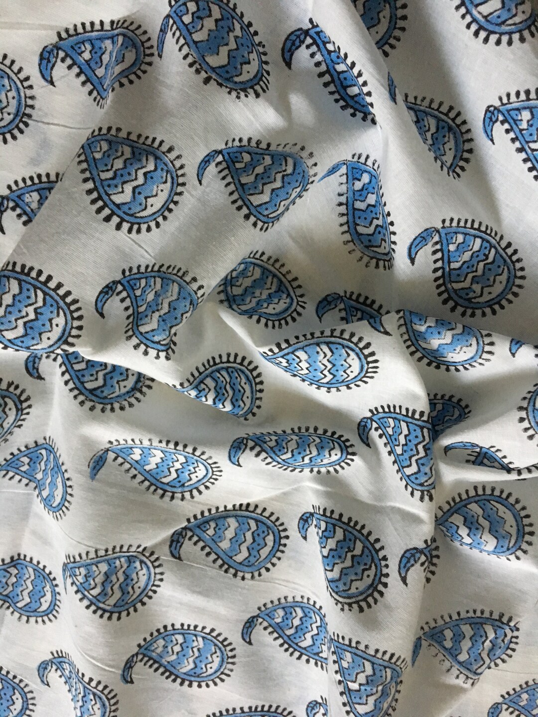 Blue Paisley Block Print Cotton Fabric: Lightweight Dressmaking ...