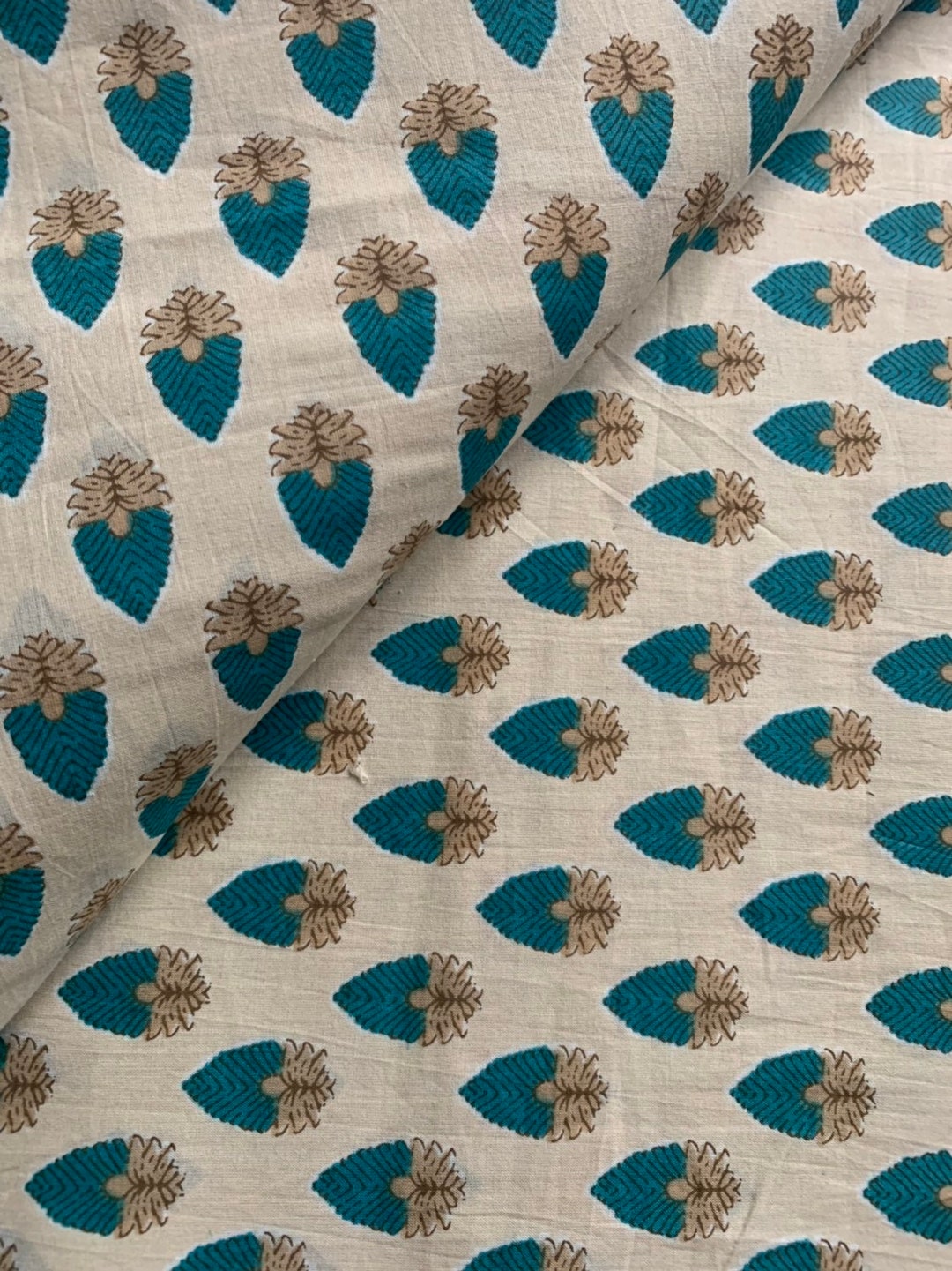 Cotton Fabric, Sewing Theme Fabric, Cotton Dress, Modern Floral Fabric ...