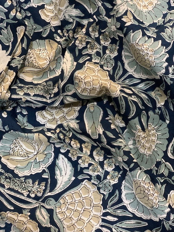 Modern Floral Fabric Soft Cotton Fabric Floral Screen Print - Etsy