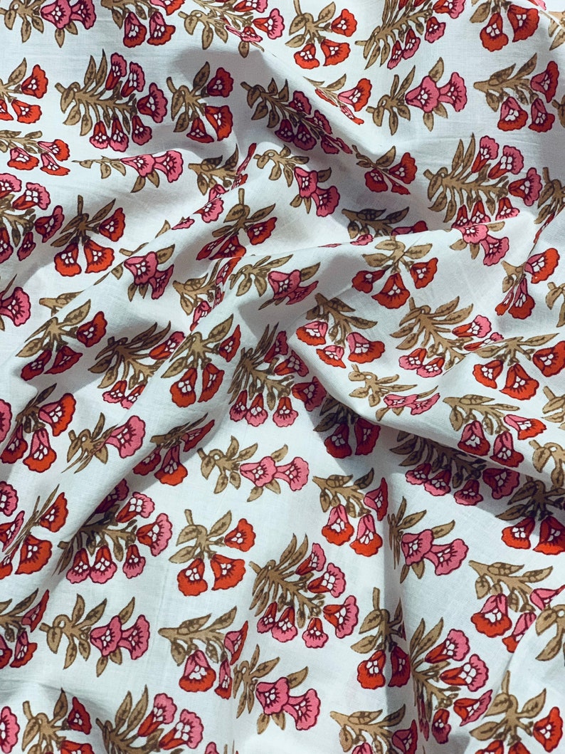 Floral Print Cotton Fabric Screen Print Fabric Modern Floral Fabric ...