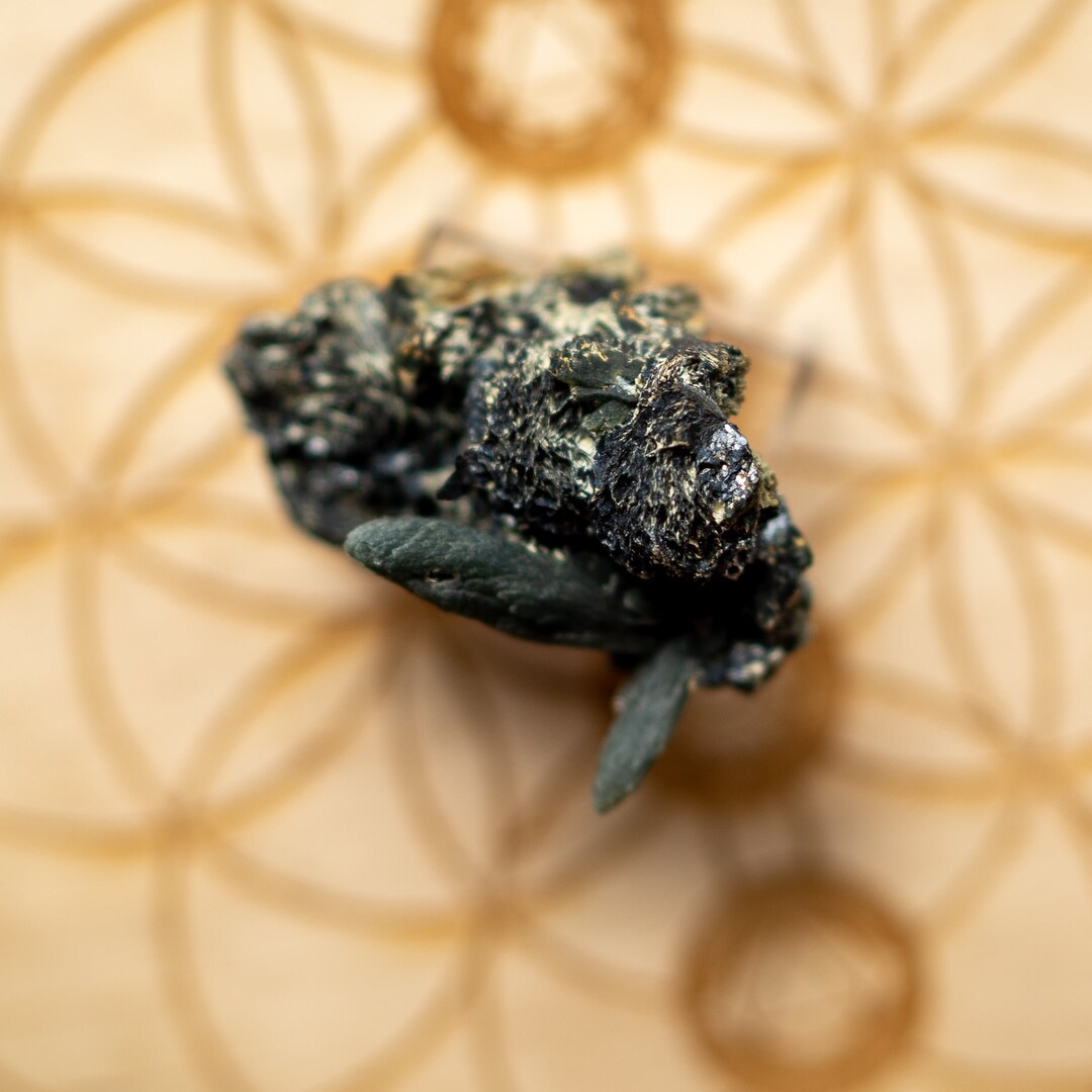 Very Rare Greek Seriphos Green Quartz Points Nestled on Crystal Matrix ...