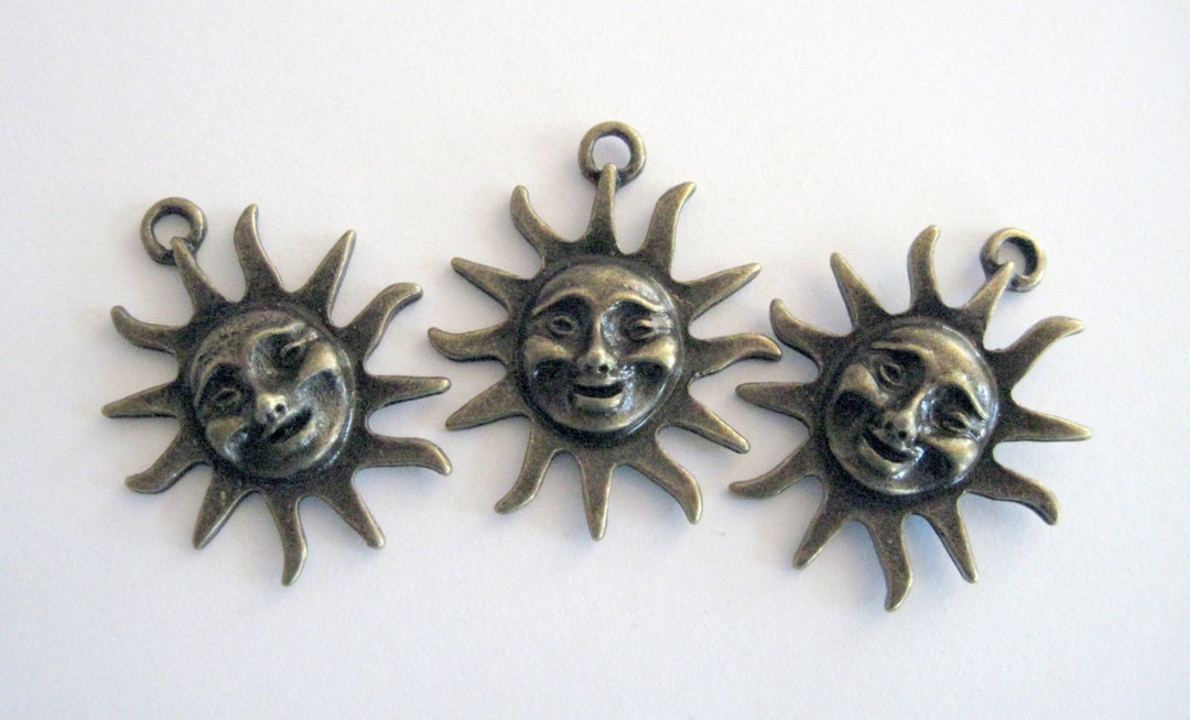 Bronze Sun With Face and Rays Pendant. Sun Pendant. - Etsy