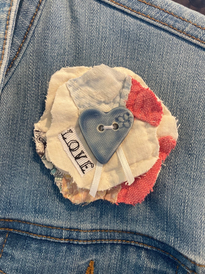 Upcycled Flower Pin, Mom, Love Quilt - Etsy