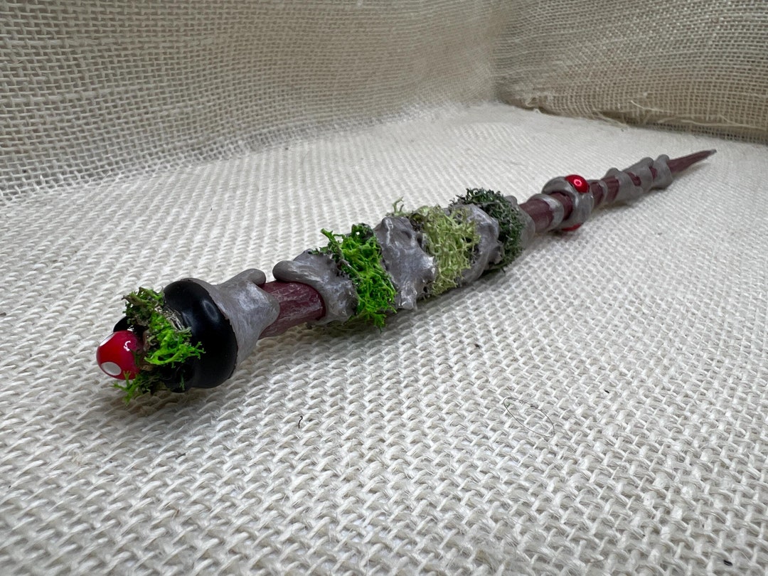 Mini Cauldron Mushroom Wand - Etsy