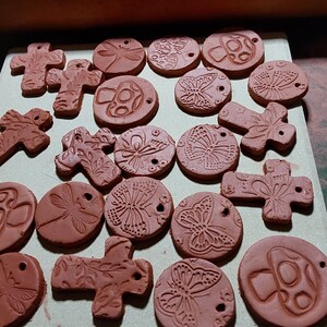 Handmade Terracotta Clay Butterfly Aromatherapy Diffuser Necklace - Etsy