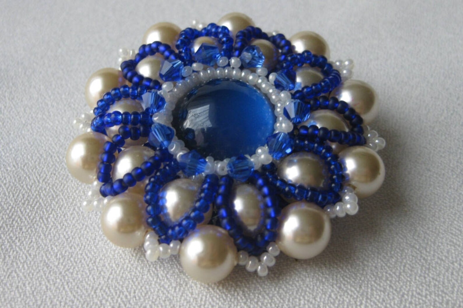 Bead Embroidery Brooch - Etsy