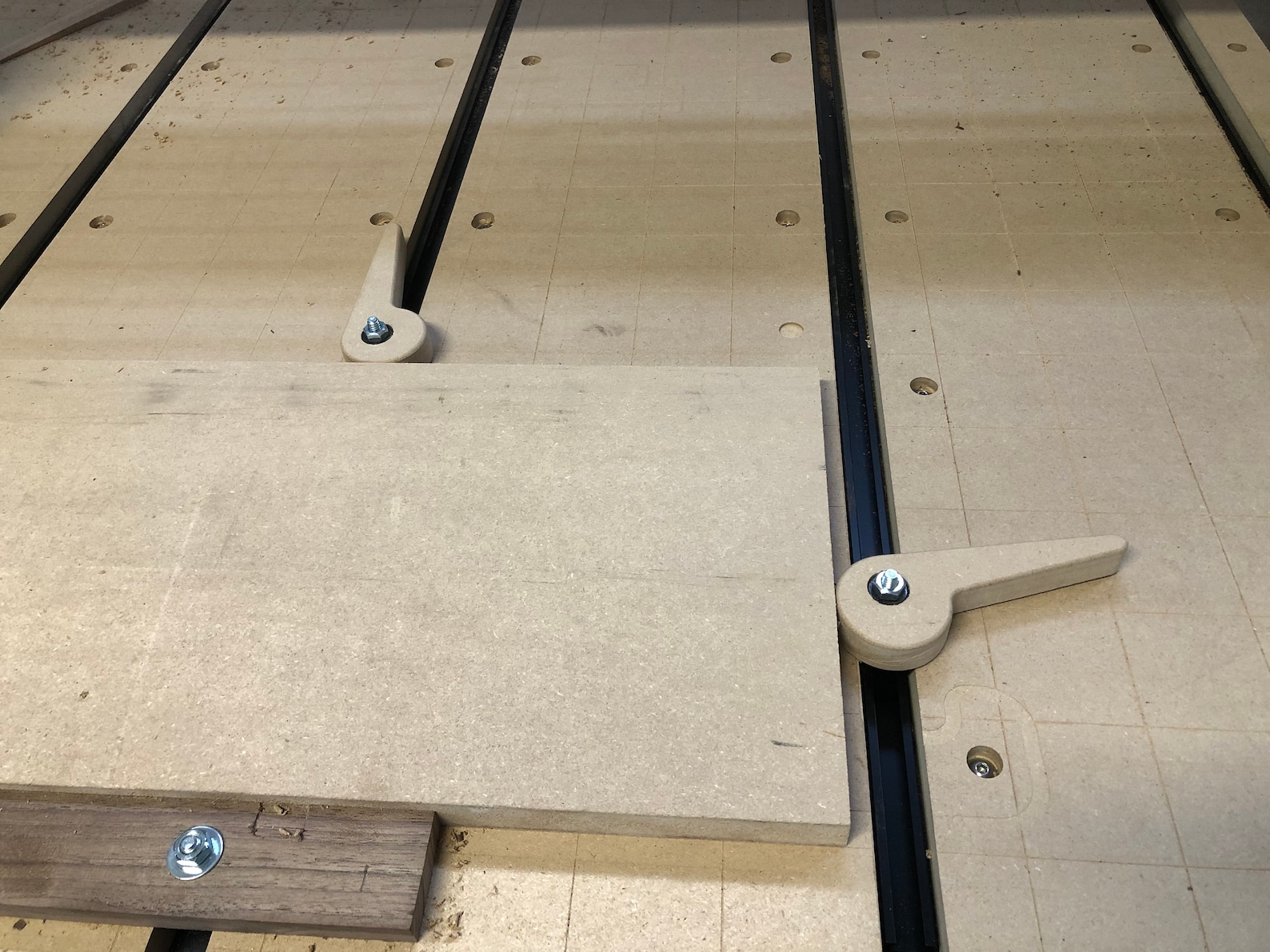 Eccentric Clamp - CNC Table Cam Clamp - Even Pressure Increase - Work ...