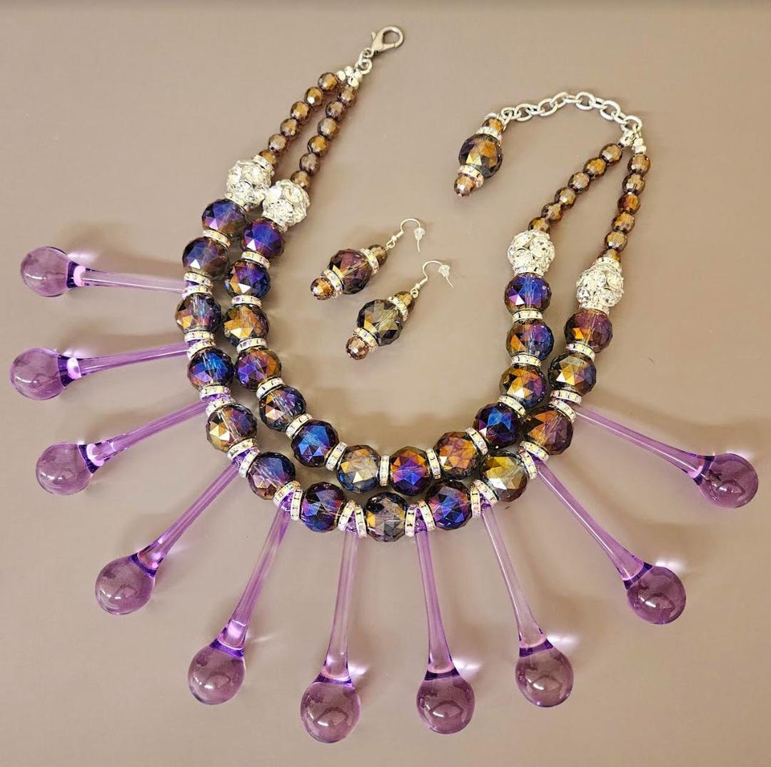 Avant Garde Purple Crystal Glass Chest Piece, Lavender Chandelier ...