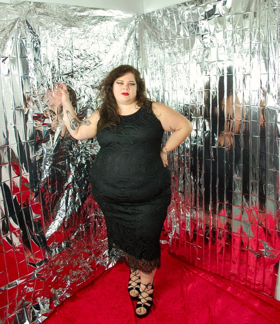 Plus-Size Hot Grunge Widow Look // 1990s Black Sleeve… - Gem