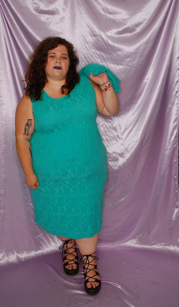 1990s Plus-Size Miss Honey Looks // Jade Green Floral… - Gem