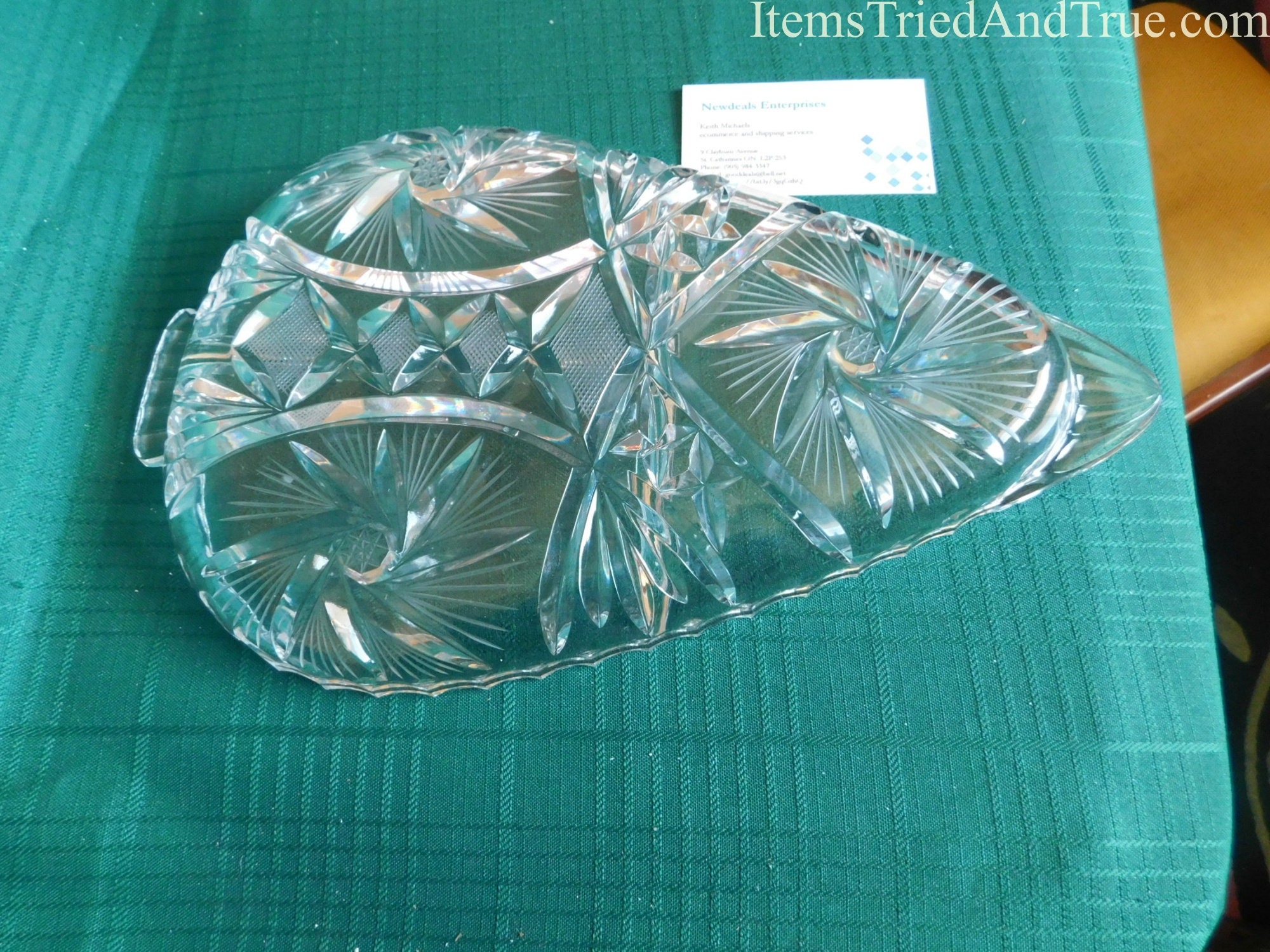 Pinwheel Crystal Divided Heart Shape Handled Condiment Dish - Etsy Canada