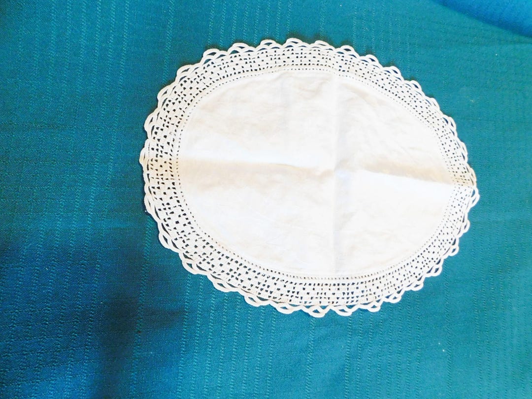Vintage Linen Center With Floral Crocheted Edge Oval Doily VGU - Etsy