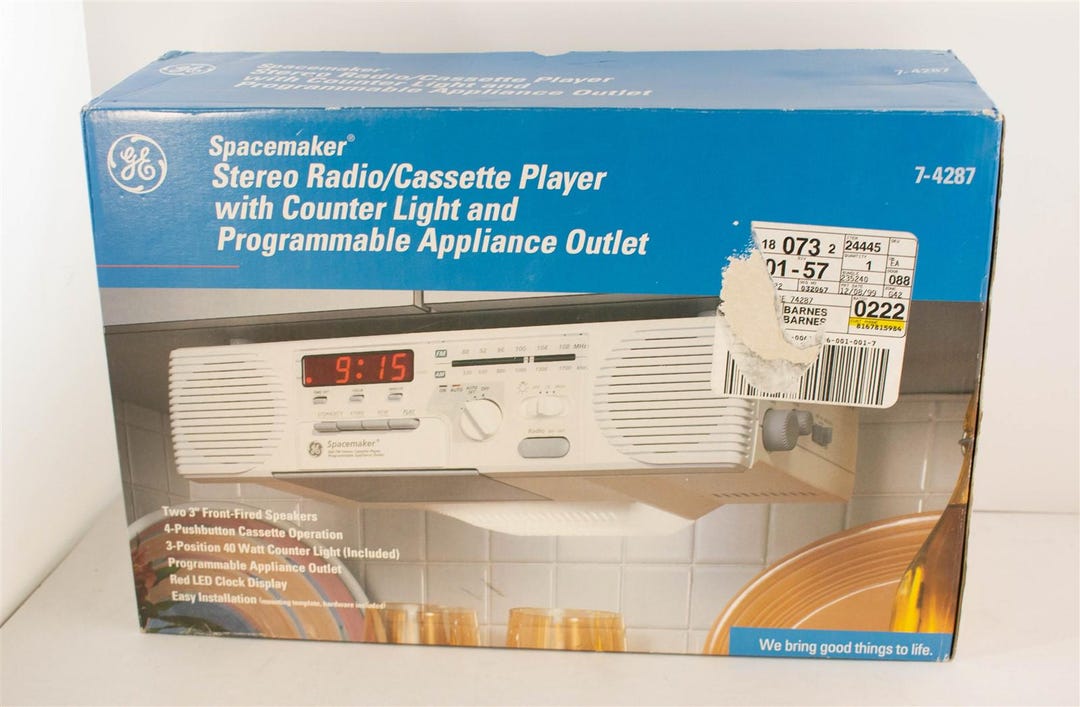 Vintage 1990s GE Spacemaker Kitchen Mount Stereo Radio Cassette Player ...