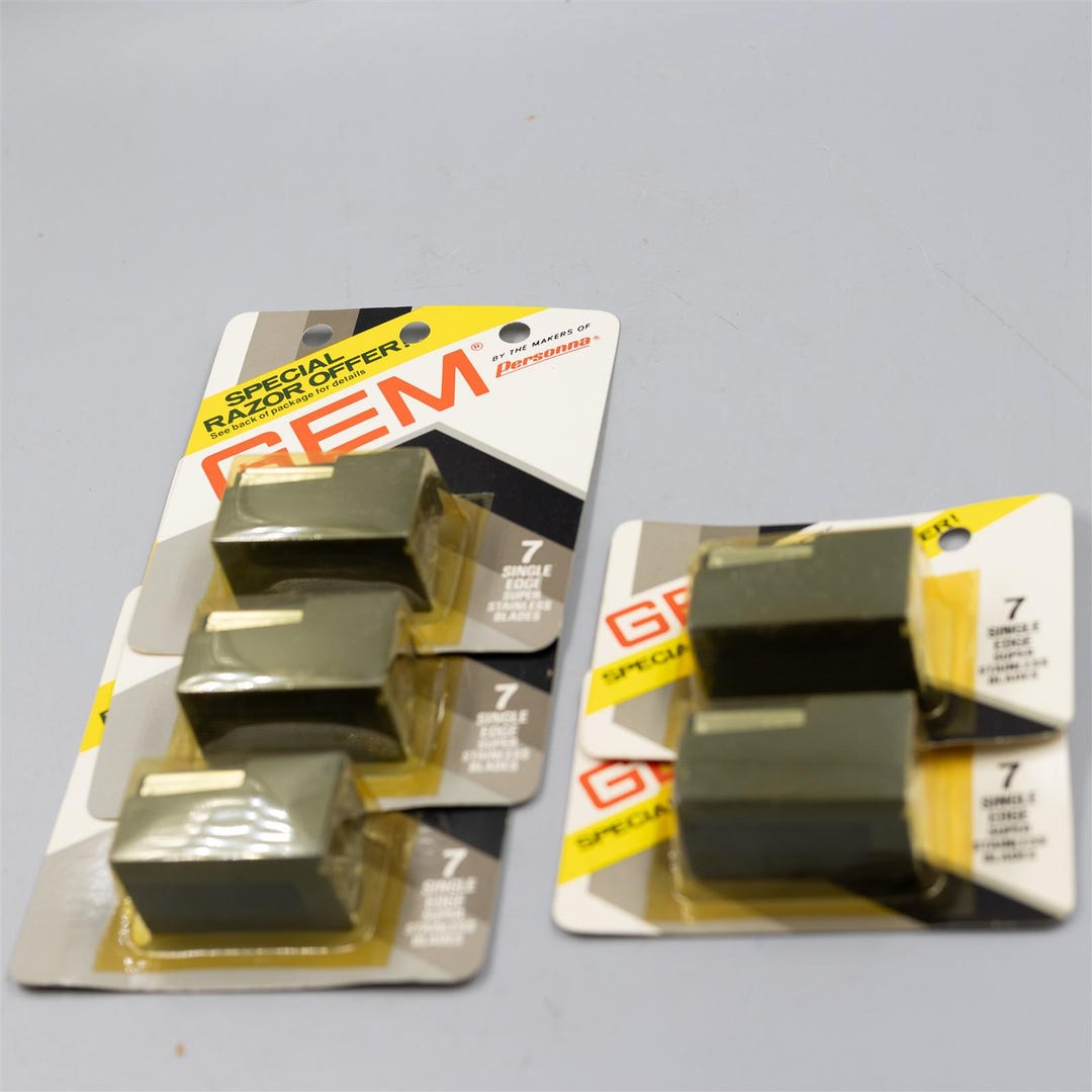 Lot of 35 Gem Single Edge Super Stainless Razor Blades Vintage (5 ...