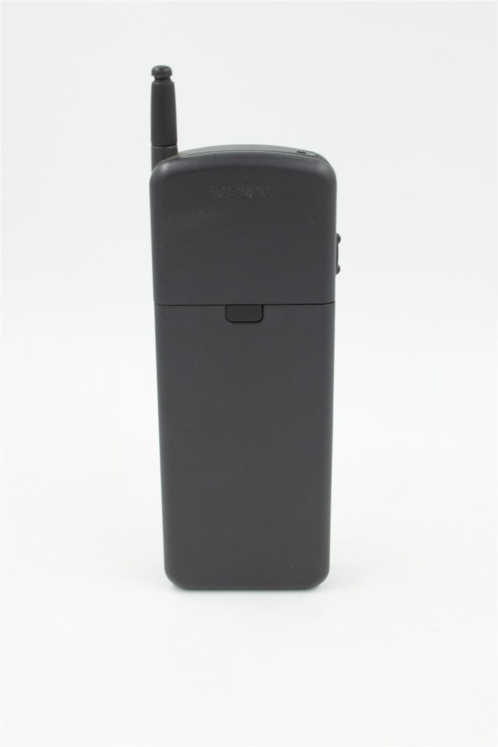 Vintage 1997 Nokia Black Slim Brick Rectangular Cell Phone Pull Out ...