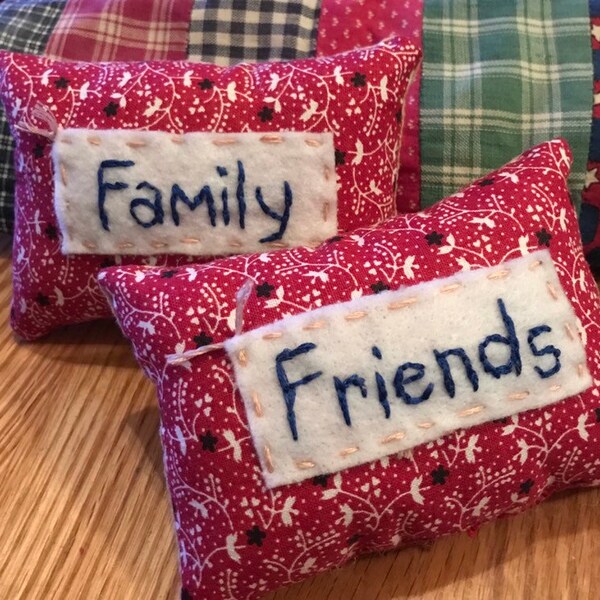 Primitive Ornies - Etsy